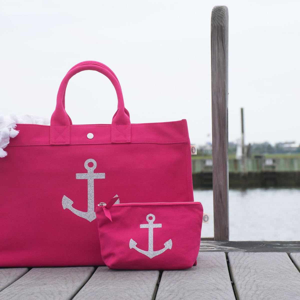 East-West Bag Hot Pink with Silver Anchor – Quilted Koala